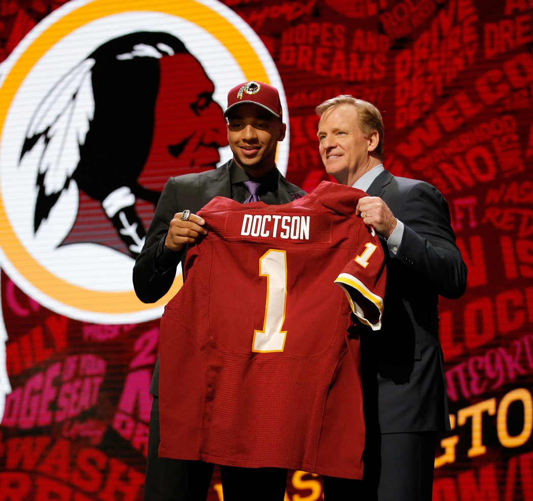 WR Josh Doctson returns to practice | PFF News & Analysis | PFF