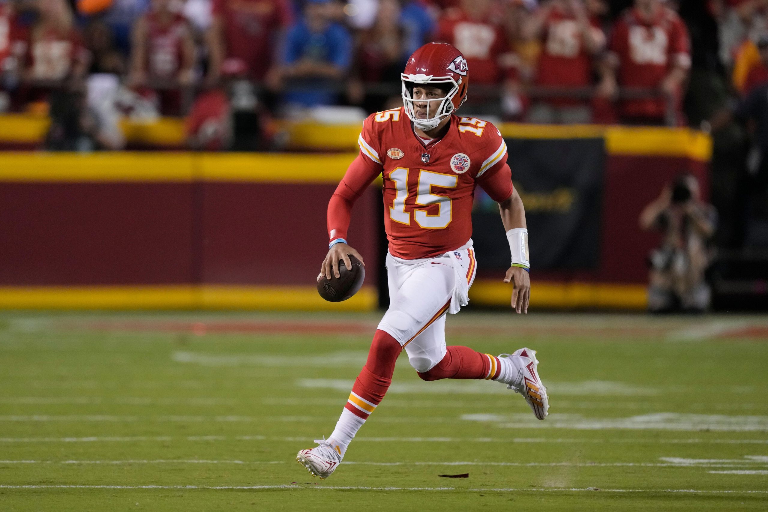 Patrick Mahomes and the art of avoiding sacks