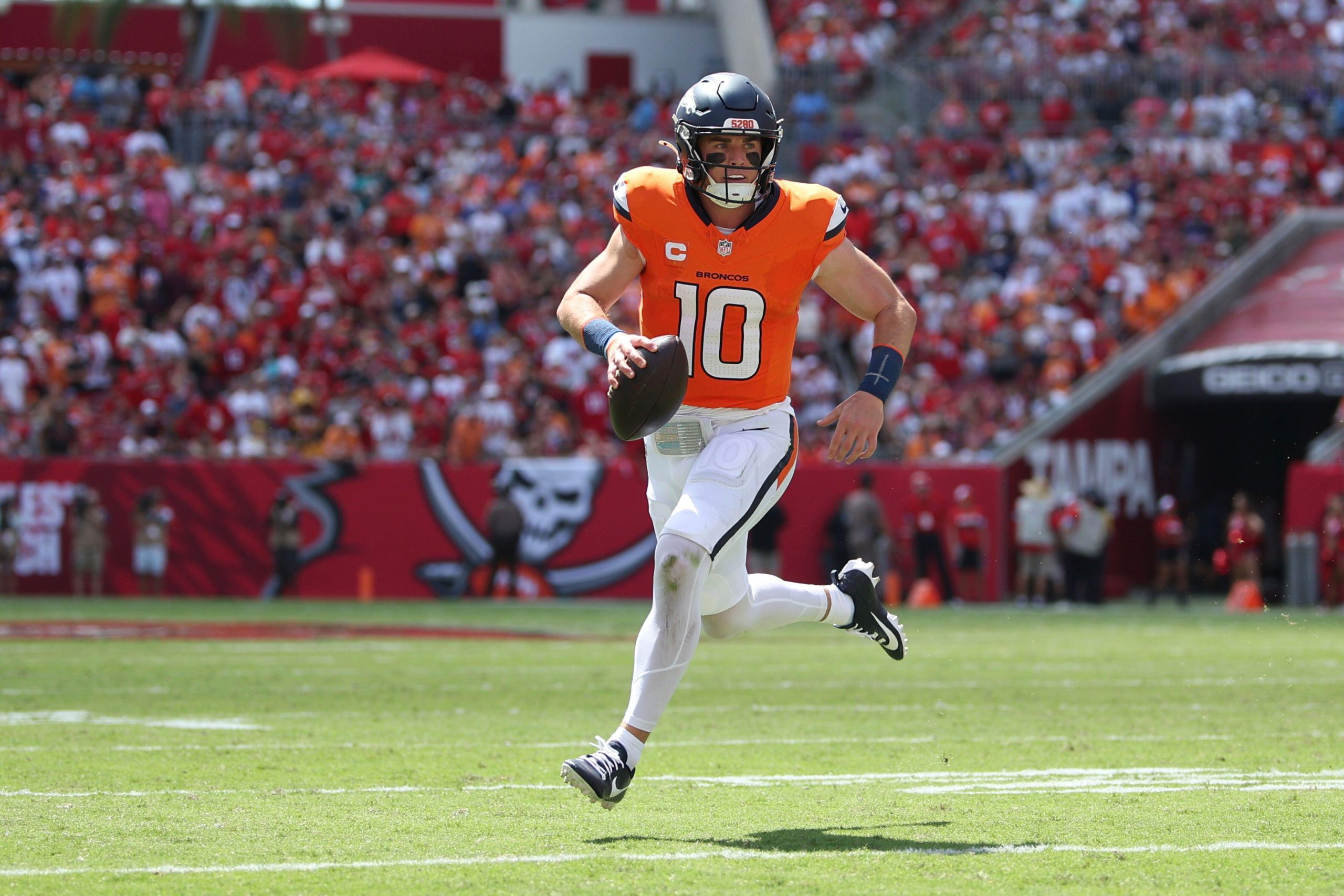 PFF Grades and Data: Everything you need to know for every NFL Week 16 game