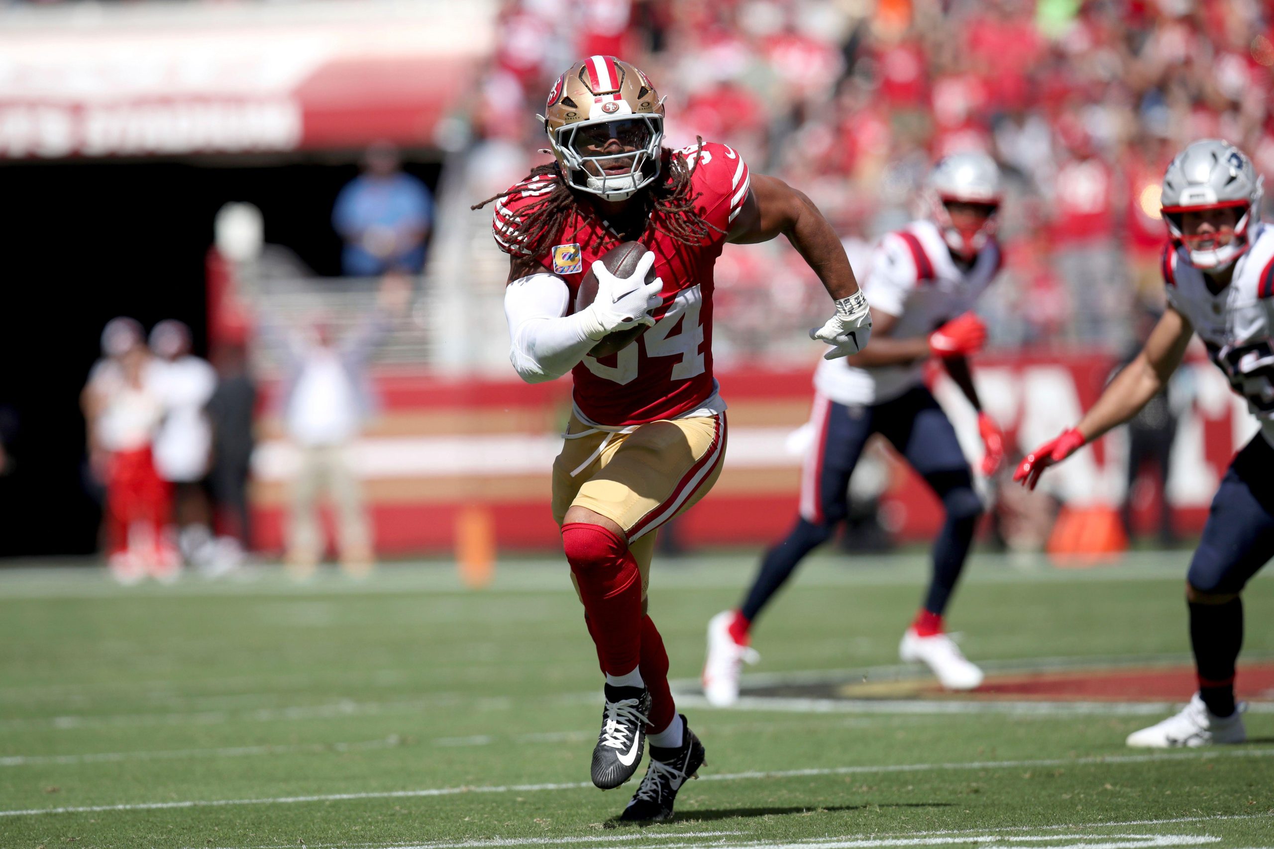 49ers LB Fred Warner is making his case as the NFL's best defensive player